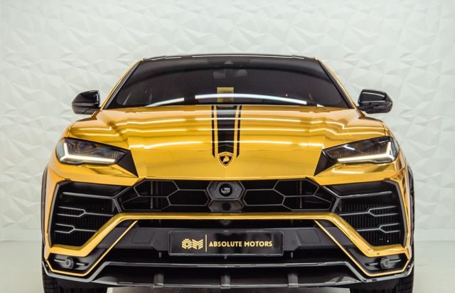 De nieuwe kleur van Enzo Knol's Lamborghini Urus | Gewoonvoorhem